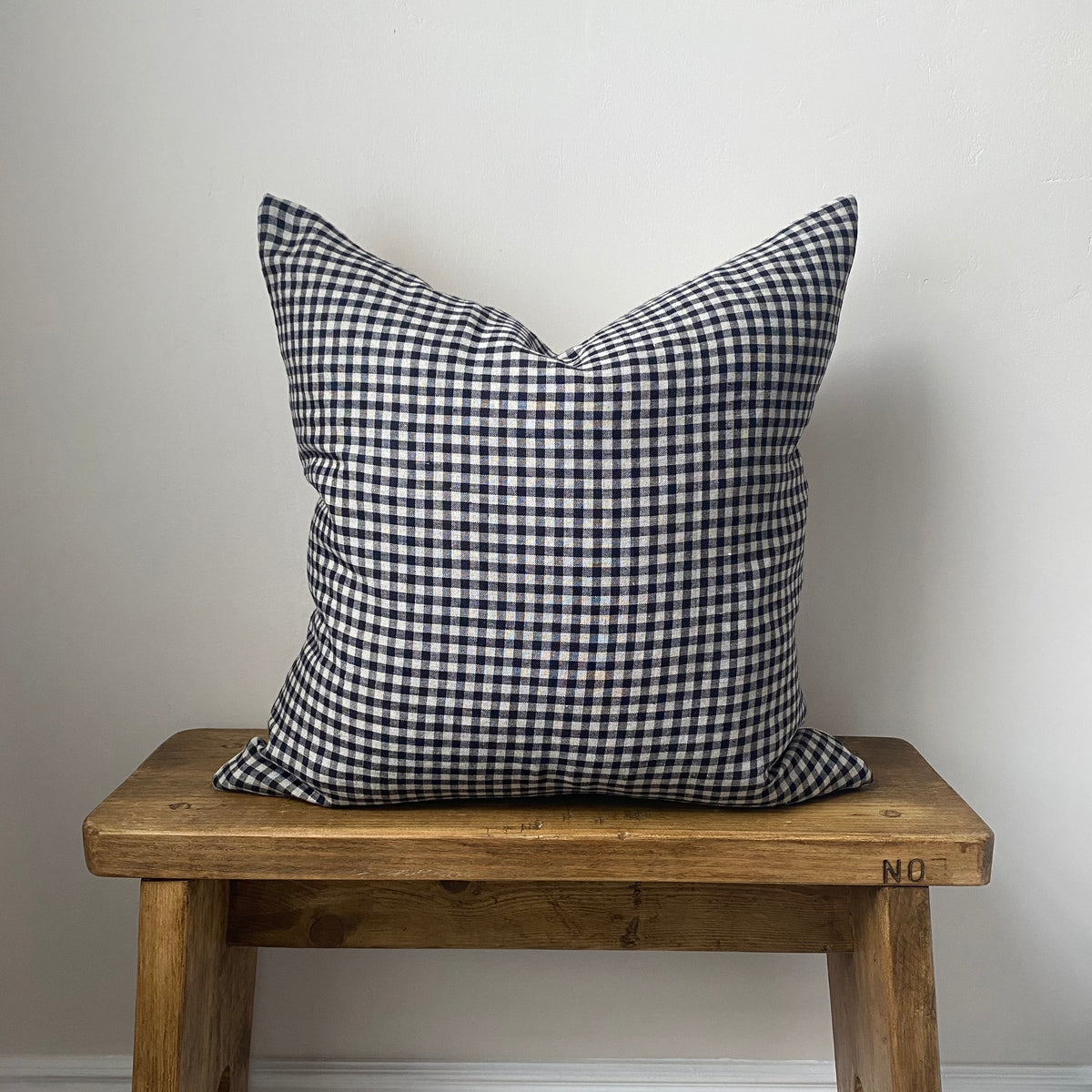 Black Neutral Linen Square Check Cushion – Bonny Boutique